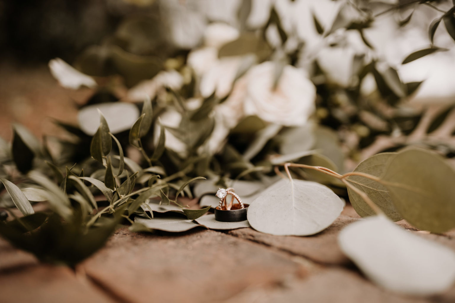 A Guide to Gorgeous Wedding Detail Photos - baileyalexphotography.com